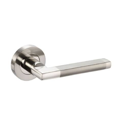 Chrome indoor door handles store